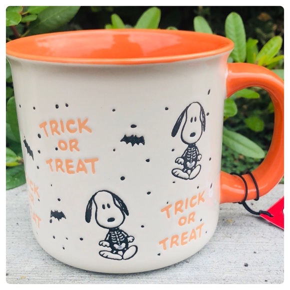 Peanuts | Other | Peanuts Trick Or Treat Snoopy Mug | Poshmark